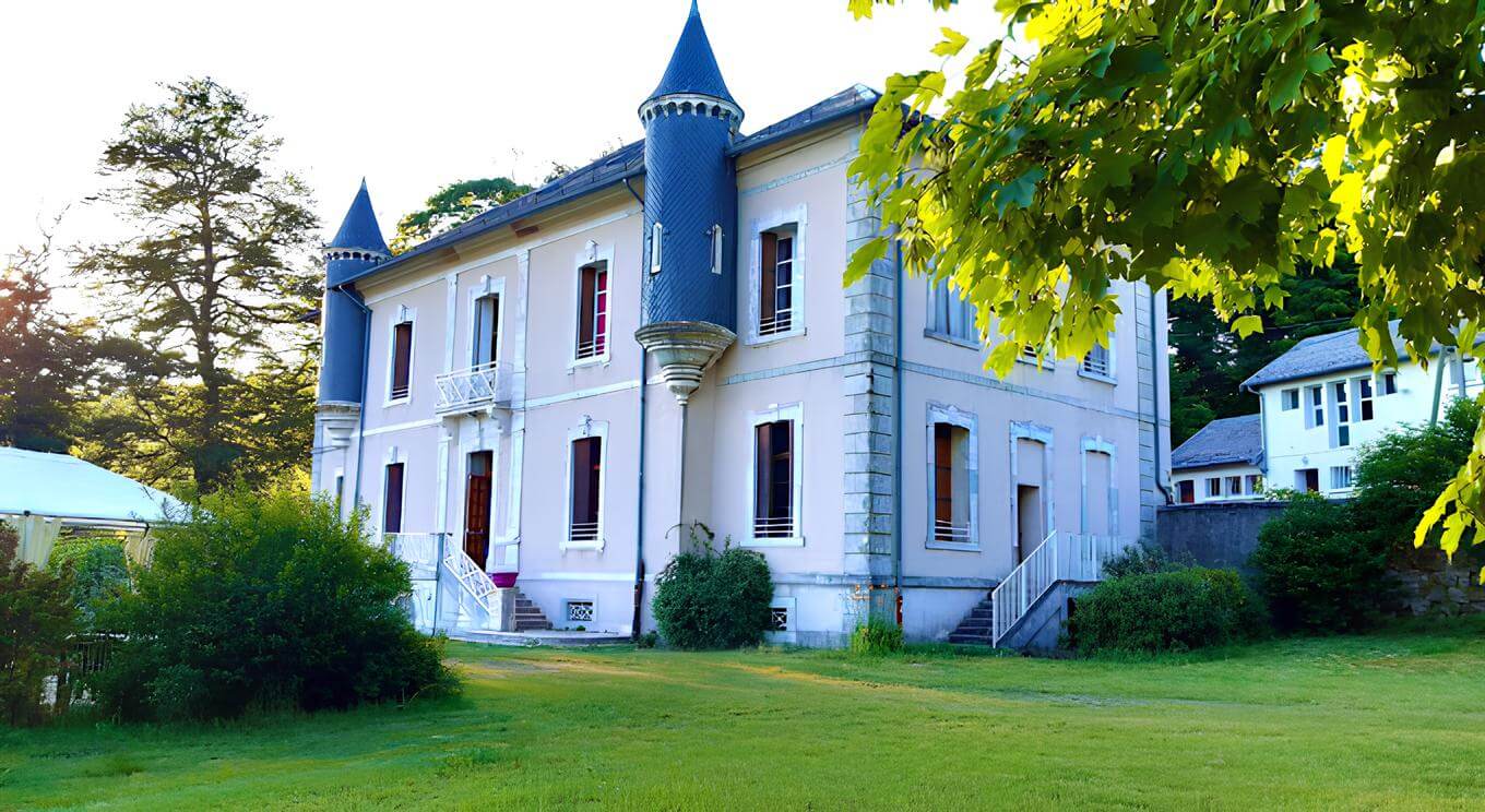 Les Meilleurs Gîtes et Maisons d'Hôtes Libertins - La Lanterne Club